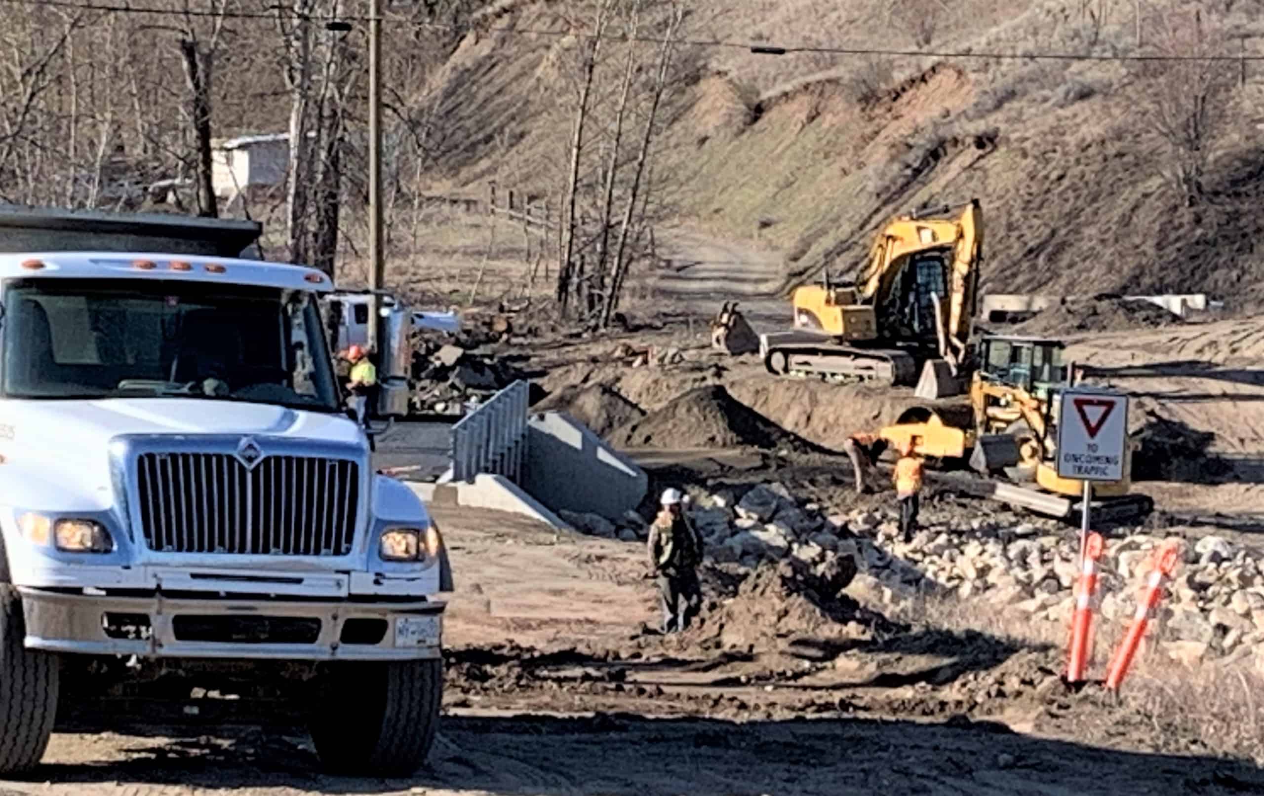 Project - Beaton Cr Bridge Replacement - Sanders Contracting Inc.